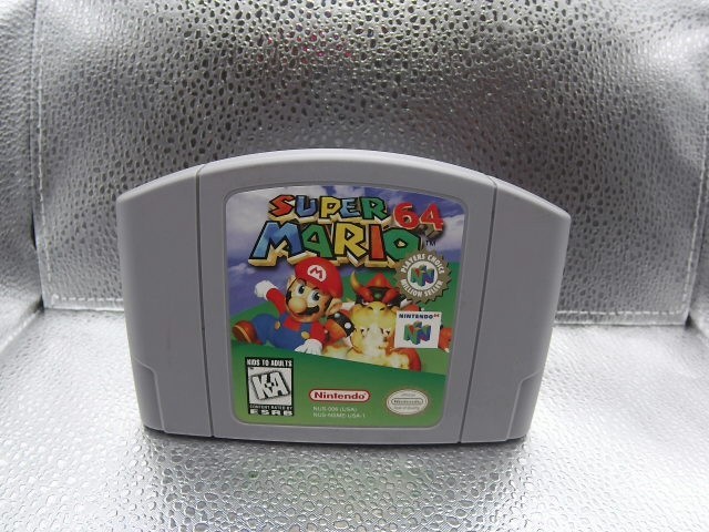 Super Mario Nintendo 64 Game | Viking Gun & Pawn